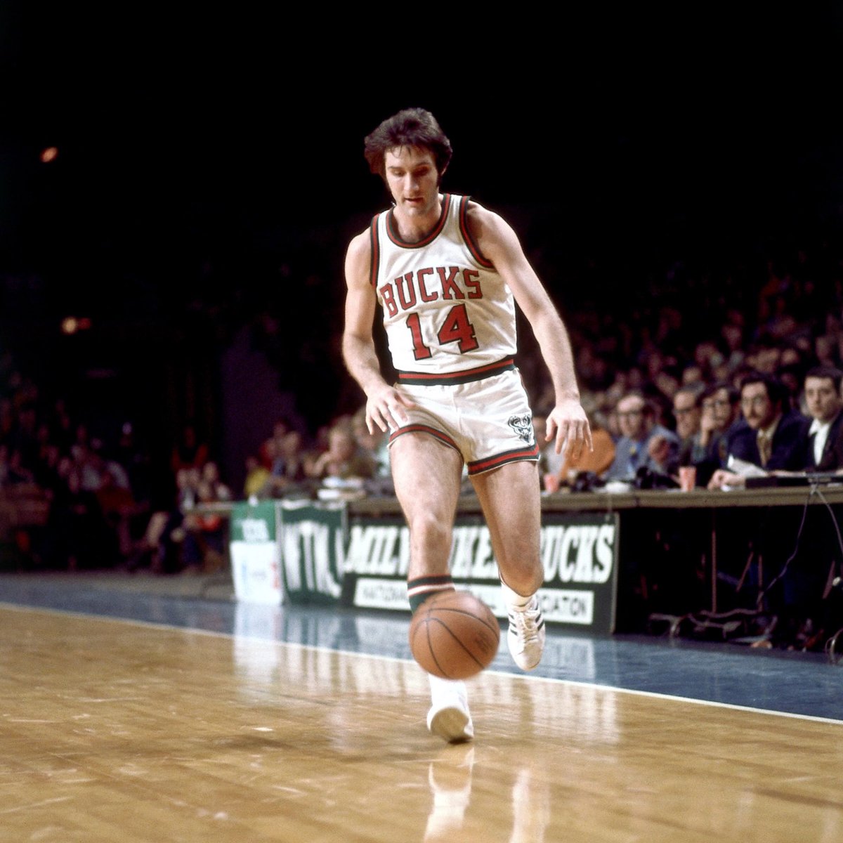 Sale > 1968 bucks jersey > in stock