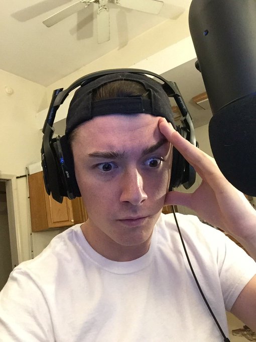 TW Pornstars - Chris Petrone. The most retweeted pictures and videos ...