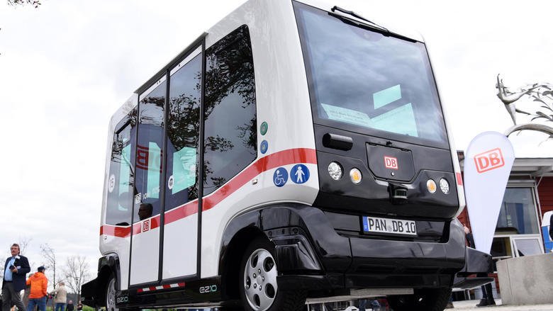 Klein, umweltfreundlich und ohne Fahrer: Der autonome Mini-Bus der #DB ...