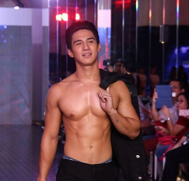 THE JAKOL DIARY on Twitter: "RT - DAVID LIKE - ALBIE GAME!!!! 👊🏻💦…