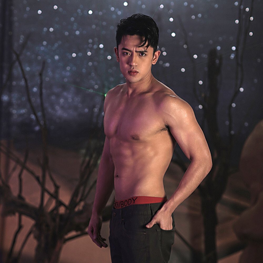 THE JAKOL DIARY on Twitter: "RT - DAVID LIKE - ALBIE GAME!!!! 👊🏻💦…