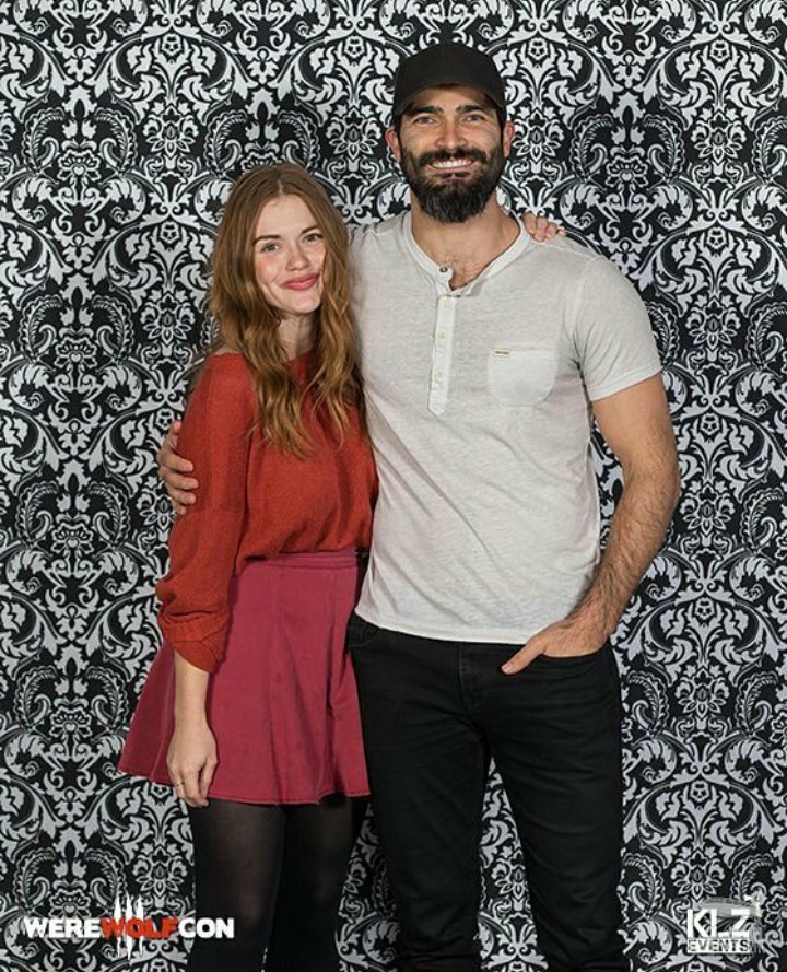 Holland Roden And Tyler Hoechlin