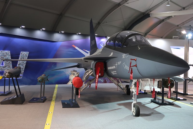 ADEX 2017: KAI unveils T-50A variant | Pakistan Defence