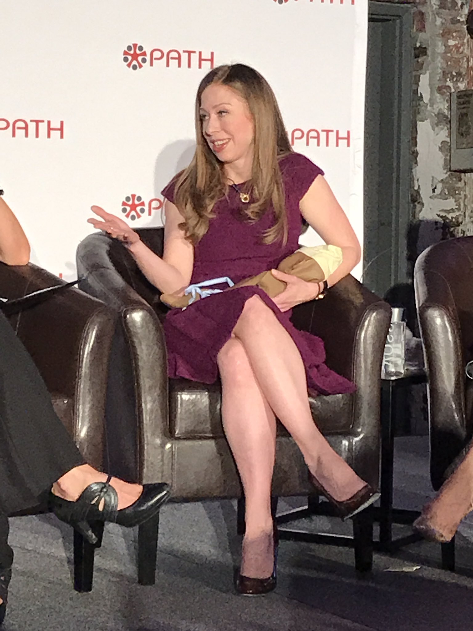 Chelsea Clinton Legs