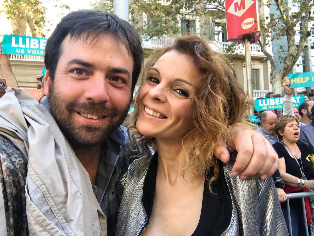 Qué mal ha envejecido la mujer de Gabriel Rufian ¿no?