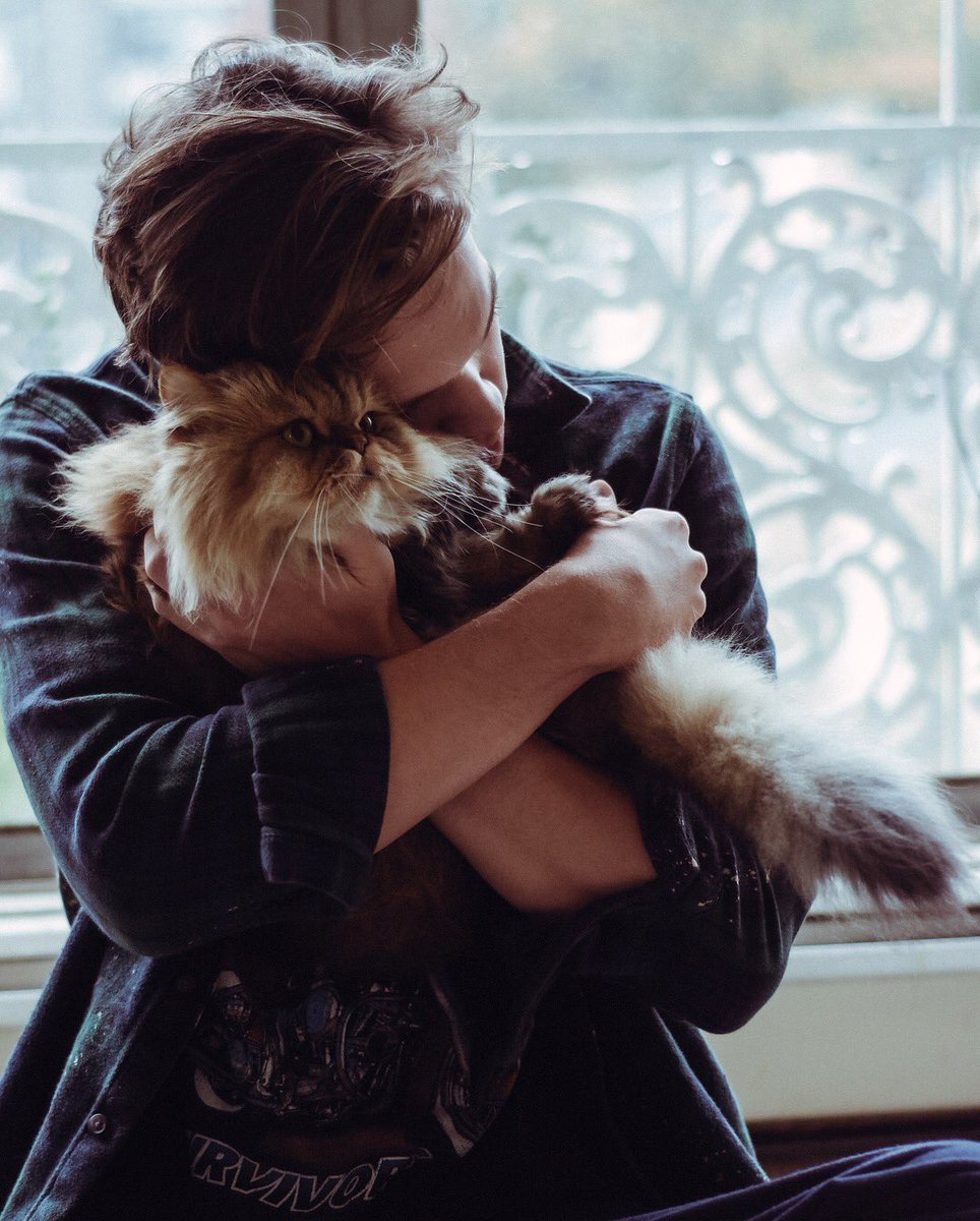 Alex calvert, Alexander calvert, Tv supernatural