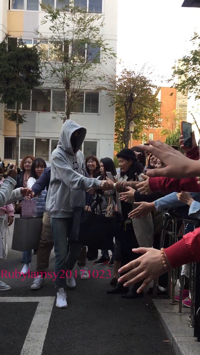 Ruby Lam (@rubylamsy) | Twitter