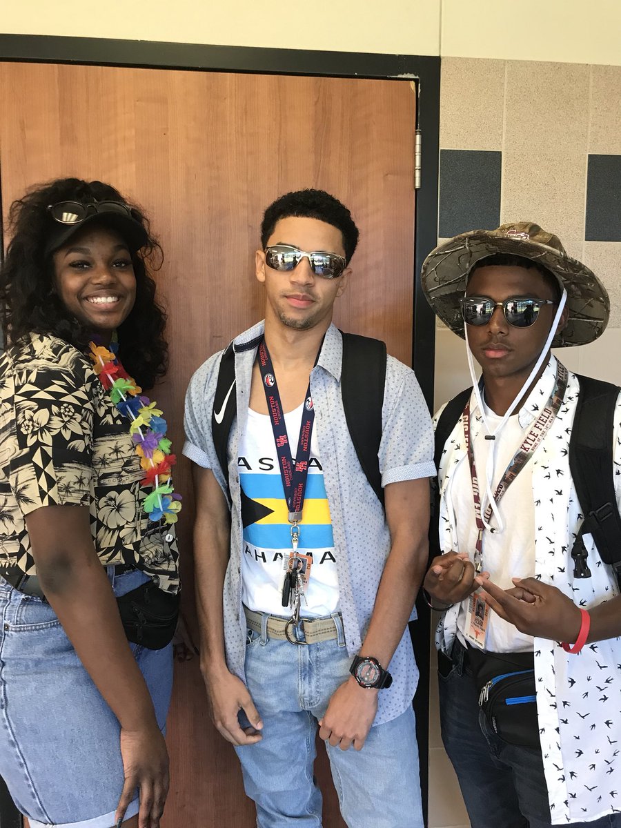 Tacky Tourist Day At High School