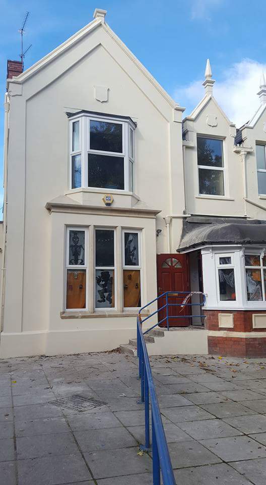 Deaf Hub (Wales) on Twitter: "#SundayMorningSmile...look at Cardiff Deaf Centre @CardiffDeaf