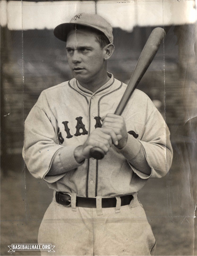 Bill Terry never hit below .320 in 9 yrs in which he had 500+ AB ...