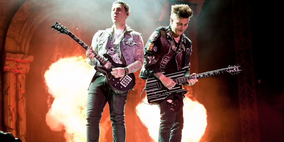 Zacky Vengeance And Synyster Gates Guitarists Zacky Vengeance L