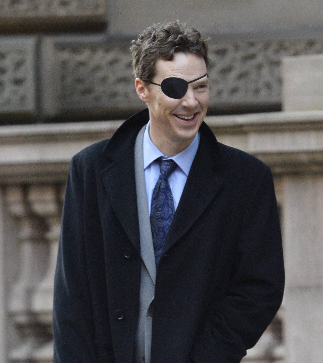 Pin by antoinette. on doplnky | Suit jacket, Benedict cumberbatch ...