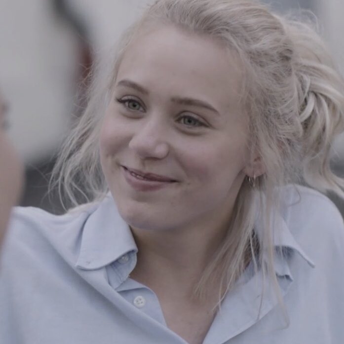 SKAM Layouts (@SkamLayouts) | Twitter