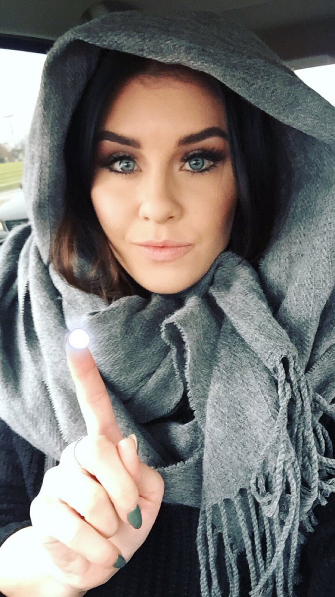 Leighla Schultz Instagram