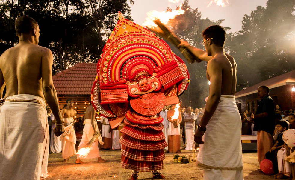 A Thread from @Advaidism: "“Theyyam is a Dalit dance and each legendary ...