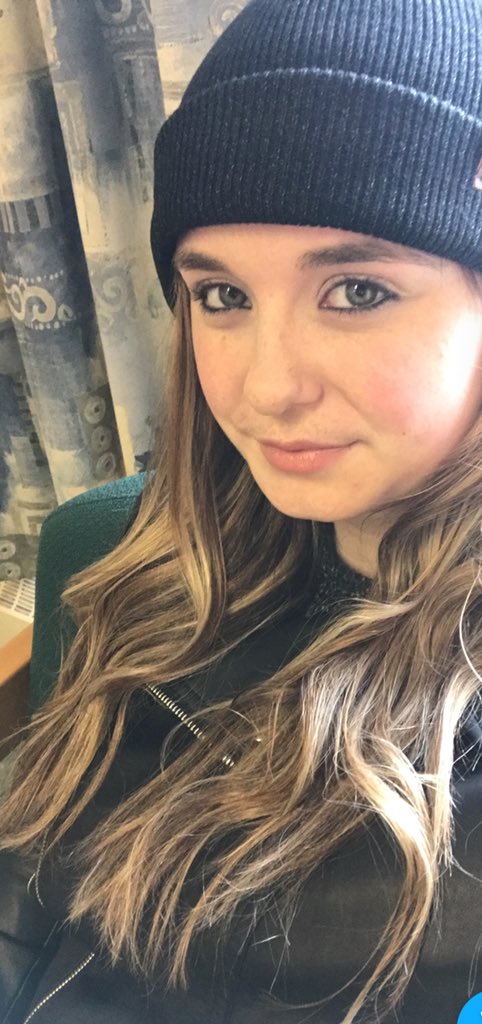 ashley morrell on Twitter: "Went to the salon today with roomie !! 💇🏼‍♀️ #perfection # ...