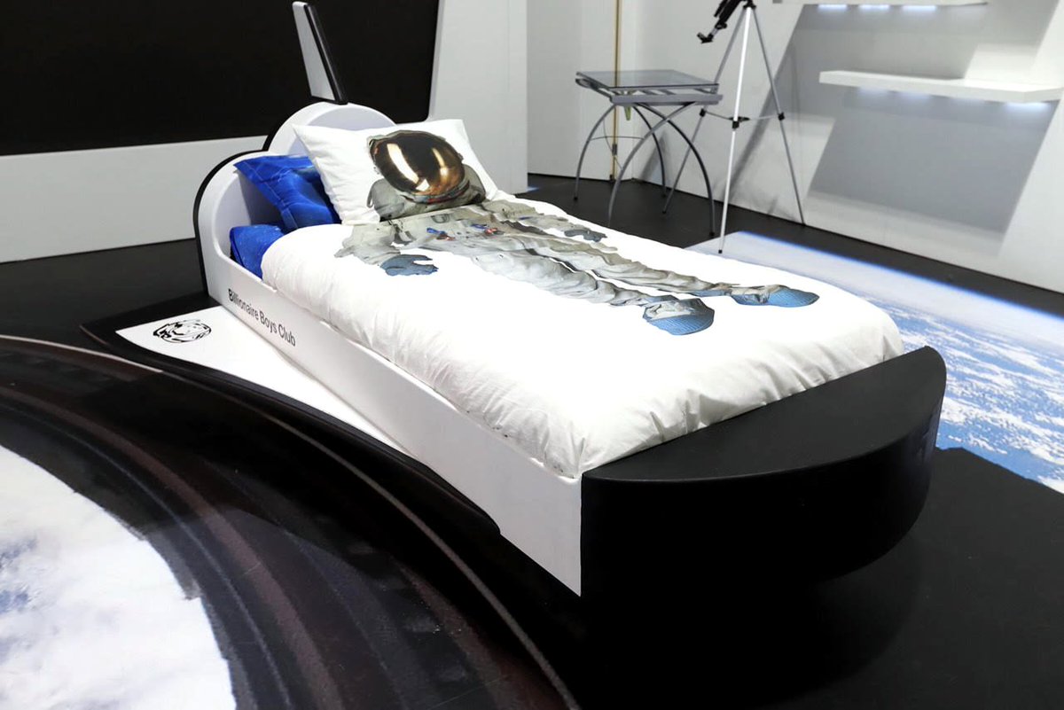 Space Shuttle Bed