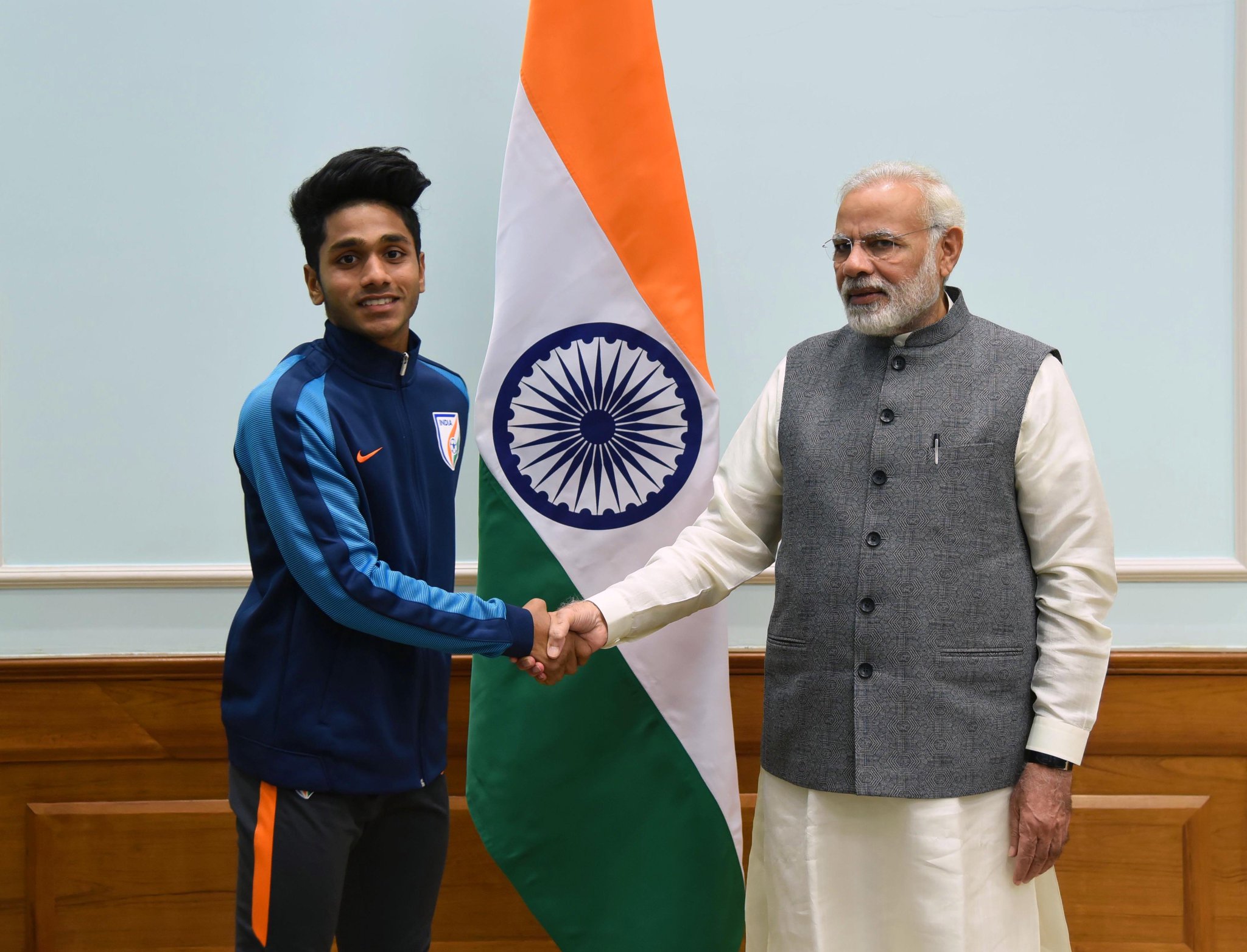 @IndianFootball : RT @narendramodi: Rahul Kannoly Praveen and I had a ...