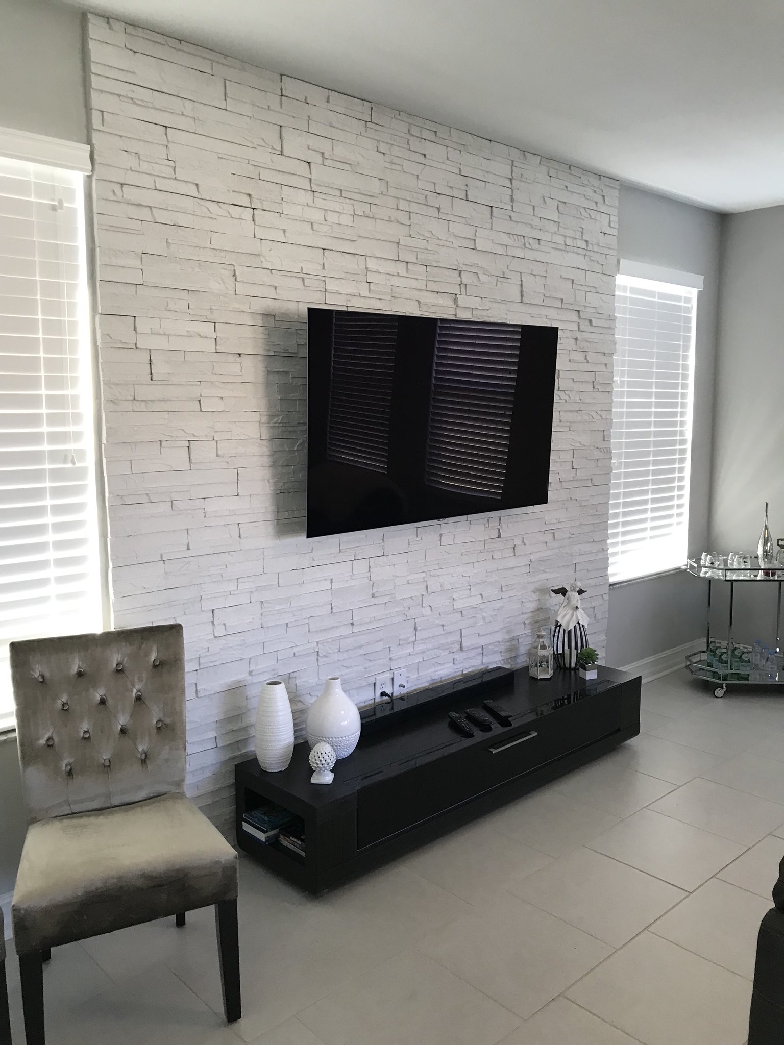 Interior Stone Wall Tv