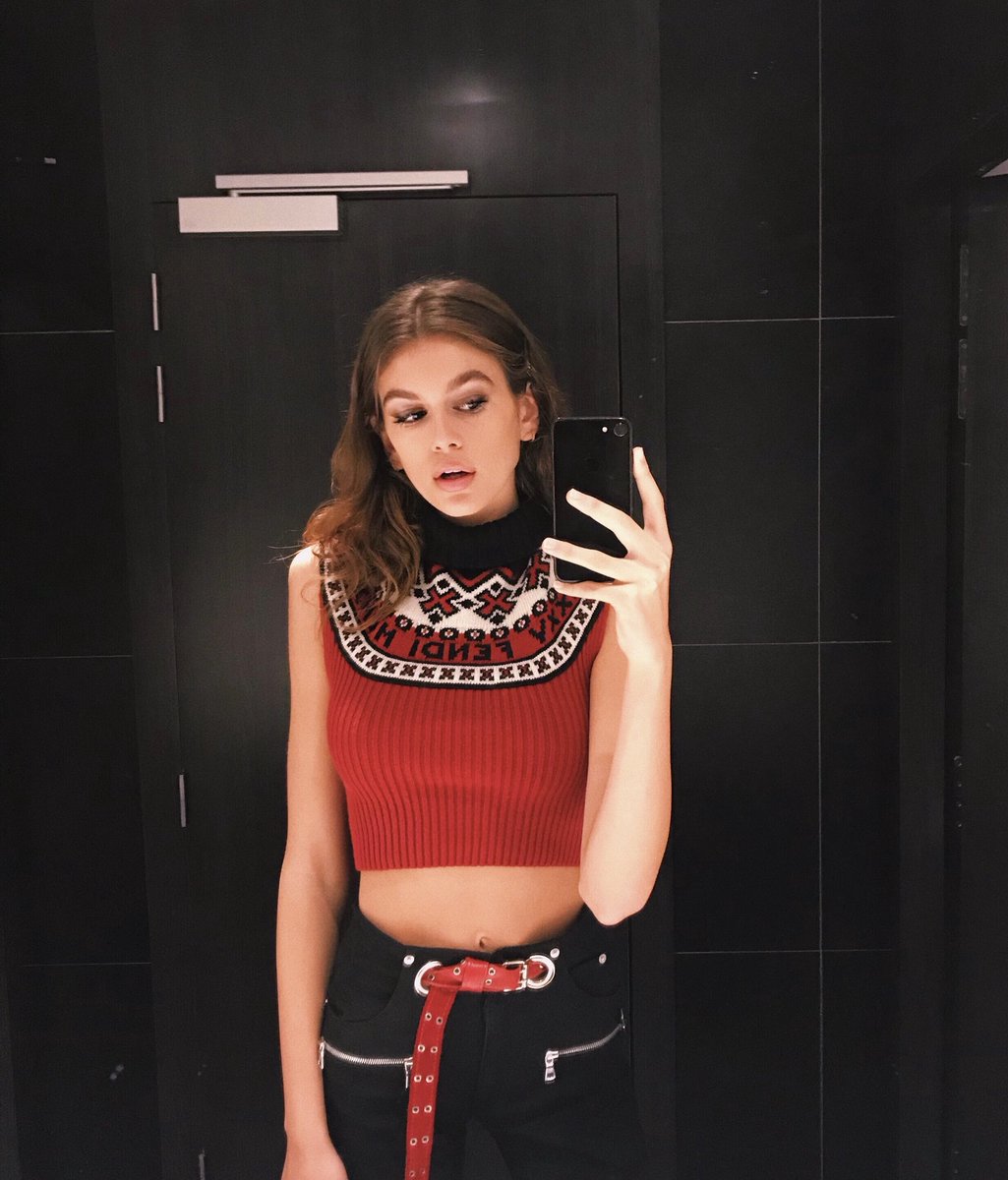 Kaia Gerber - Starporträt, News, Bilder | GALA.de