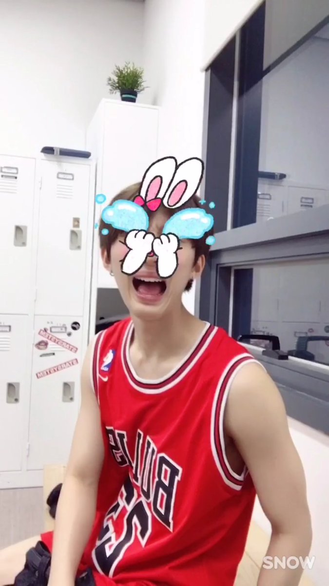 뇸밈 (@_crystal_hui) | Twitter