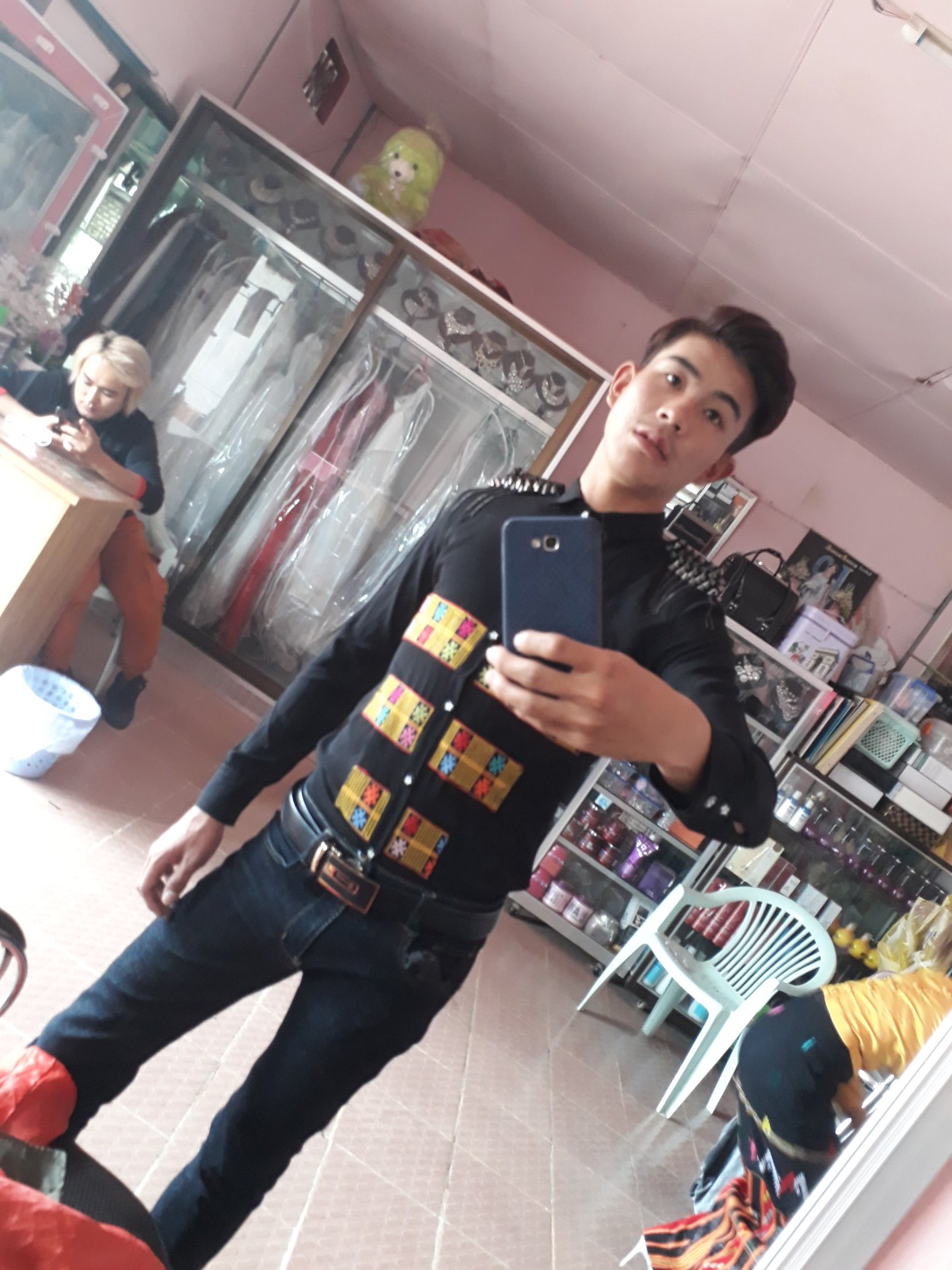 Naw San Aung (@NawSanAung2) / Twitter