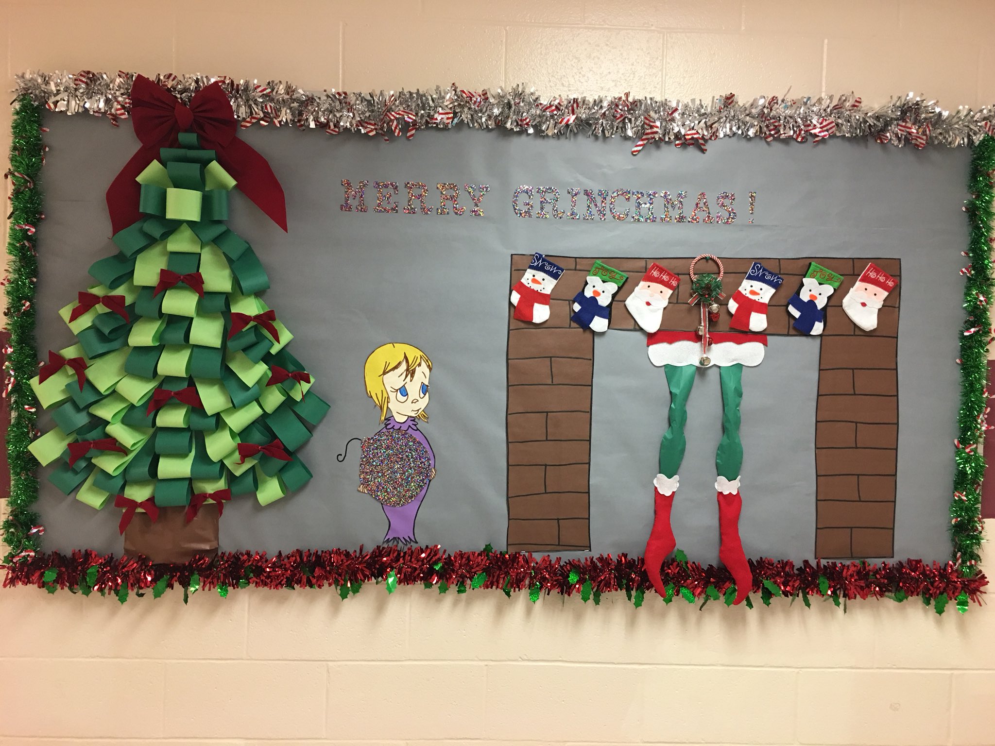 Grinch Christmas Bulletin Board Ideas 25 Fun Christmas Bulletin Board