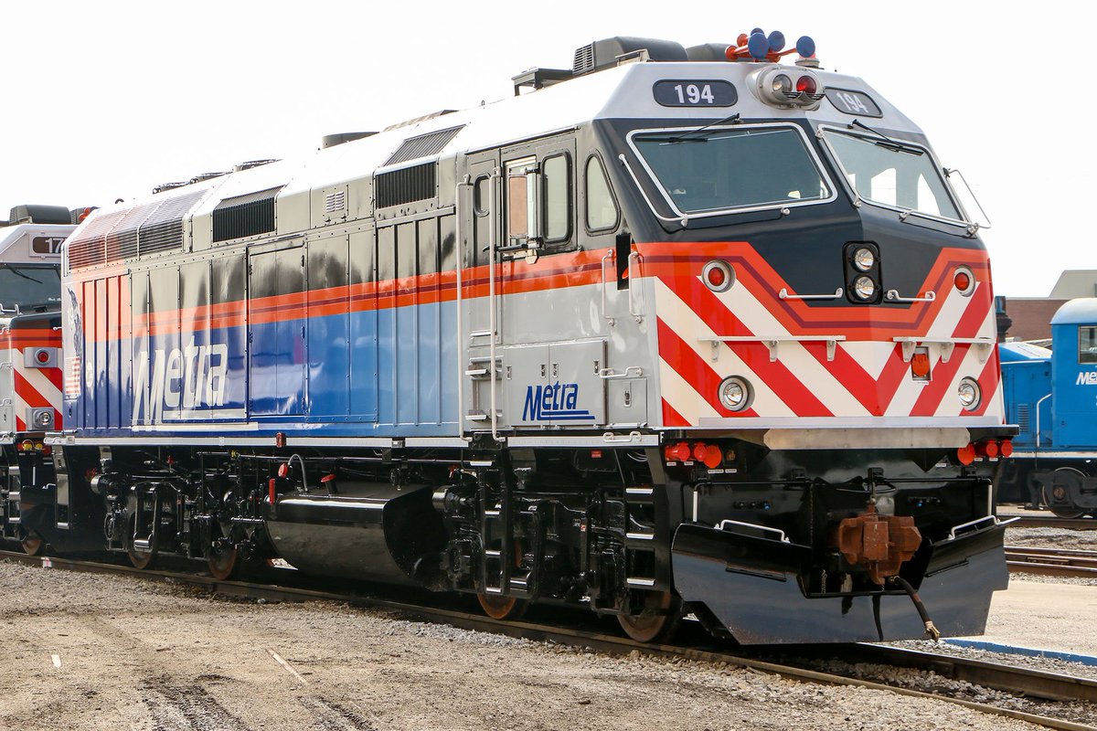 Amtrak 450 (F69PHAC) leading the eastbound #8 Empire Builder in La ...