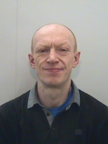 We are trying to find wanted man Colin Kelter (16/09/71). He has links ...
