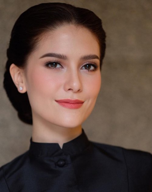 Ladyissue Official on Twitter: "ลุคแต่งหน้าสไตล์ มารีญา สายฝอก็แซ่บ แบบไทยก็สวยหวาน ...