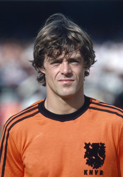 Bon anniversaire à Johnny Rep, 66 ans aujourd'hui ! ?? 2️⃣ C1 avec l ...