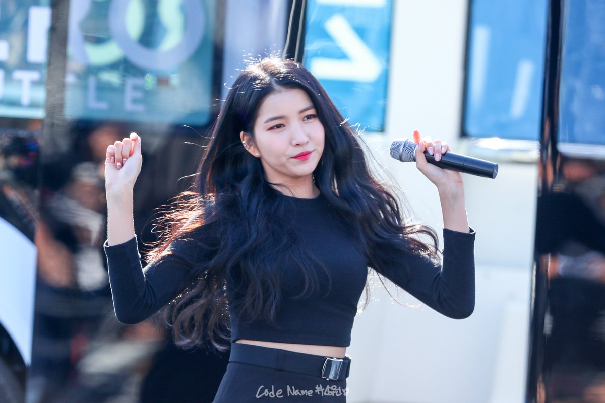 [HKGBUDDIES] GFRIEND討論區 (100) 畢地女友手牽手 在盛開的花路上行走 | LIHKG 討論區