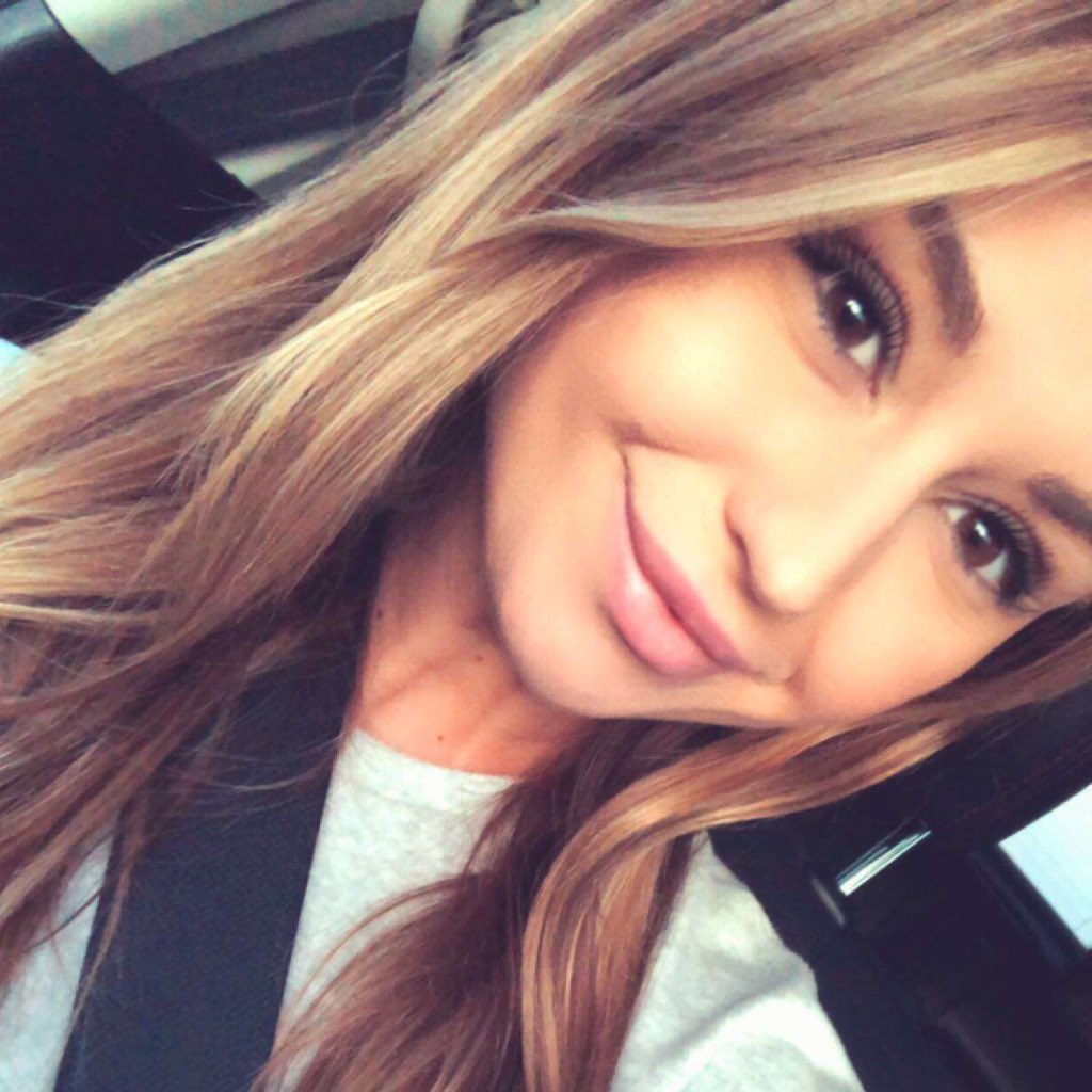 Caroline Strand's Instagram, Twitter & Facebook on IDCrawl