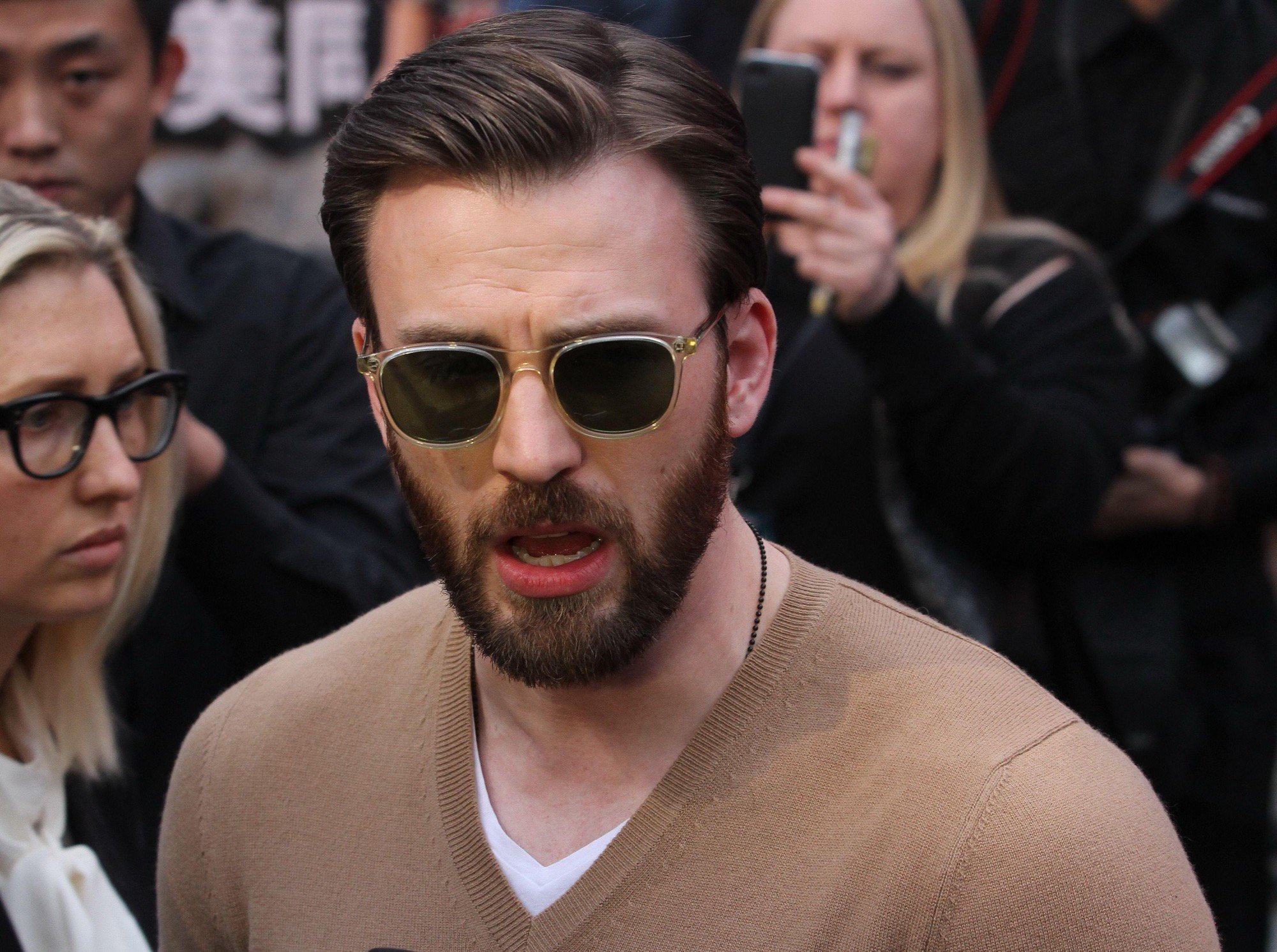 Chris Evans Beard Glasses