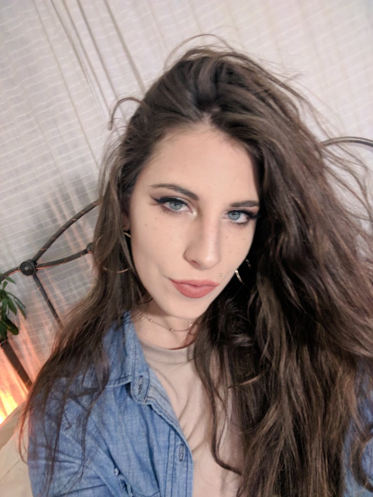 TW Pornstars - 1 pic. Audrey. Twitter. Looking like I'm auditioning for ...