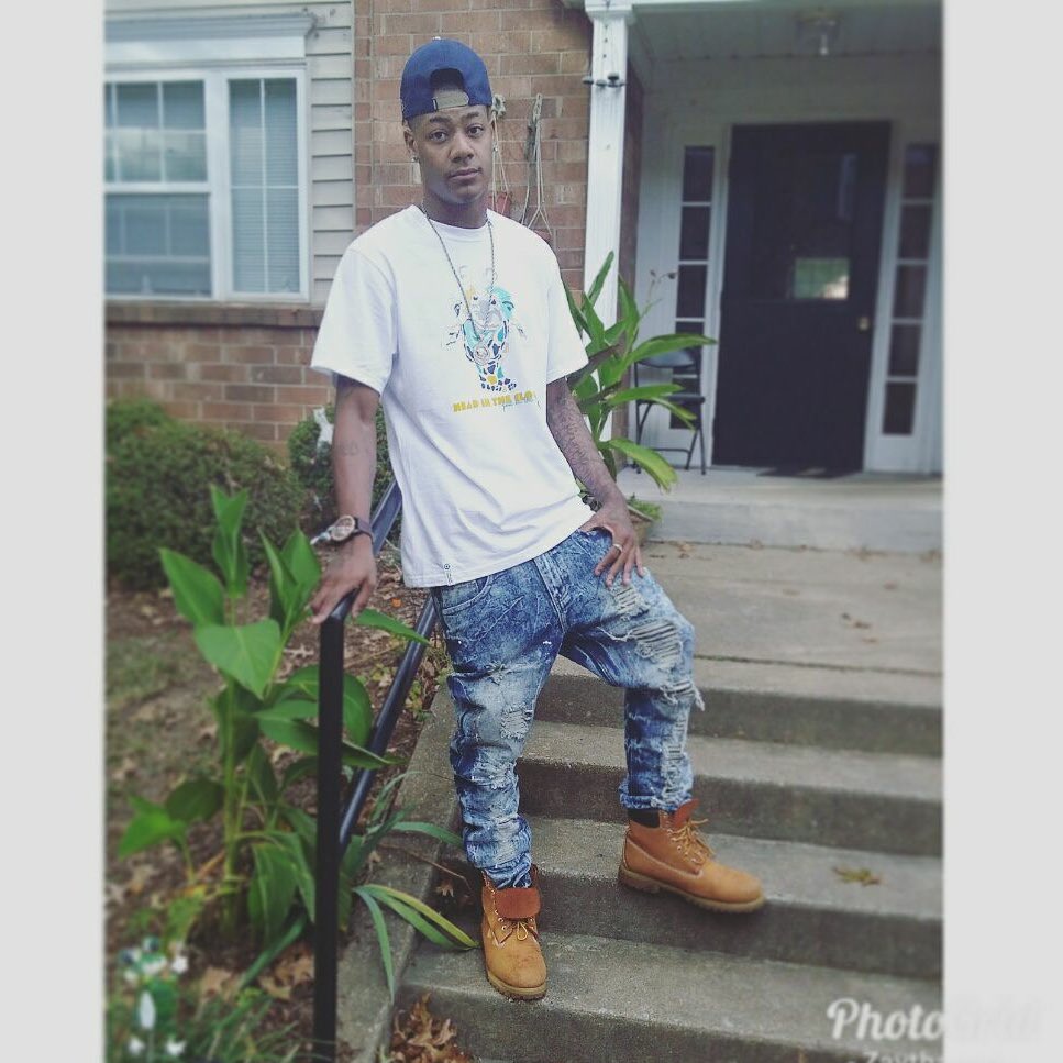 TW Pornstars - ZayWay🤘🏽. Twitter. #NewProfilePic. 6:46 PM - 13 Dec 2017