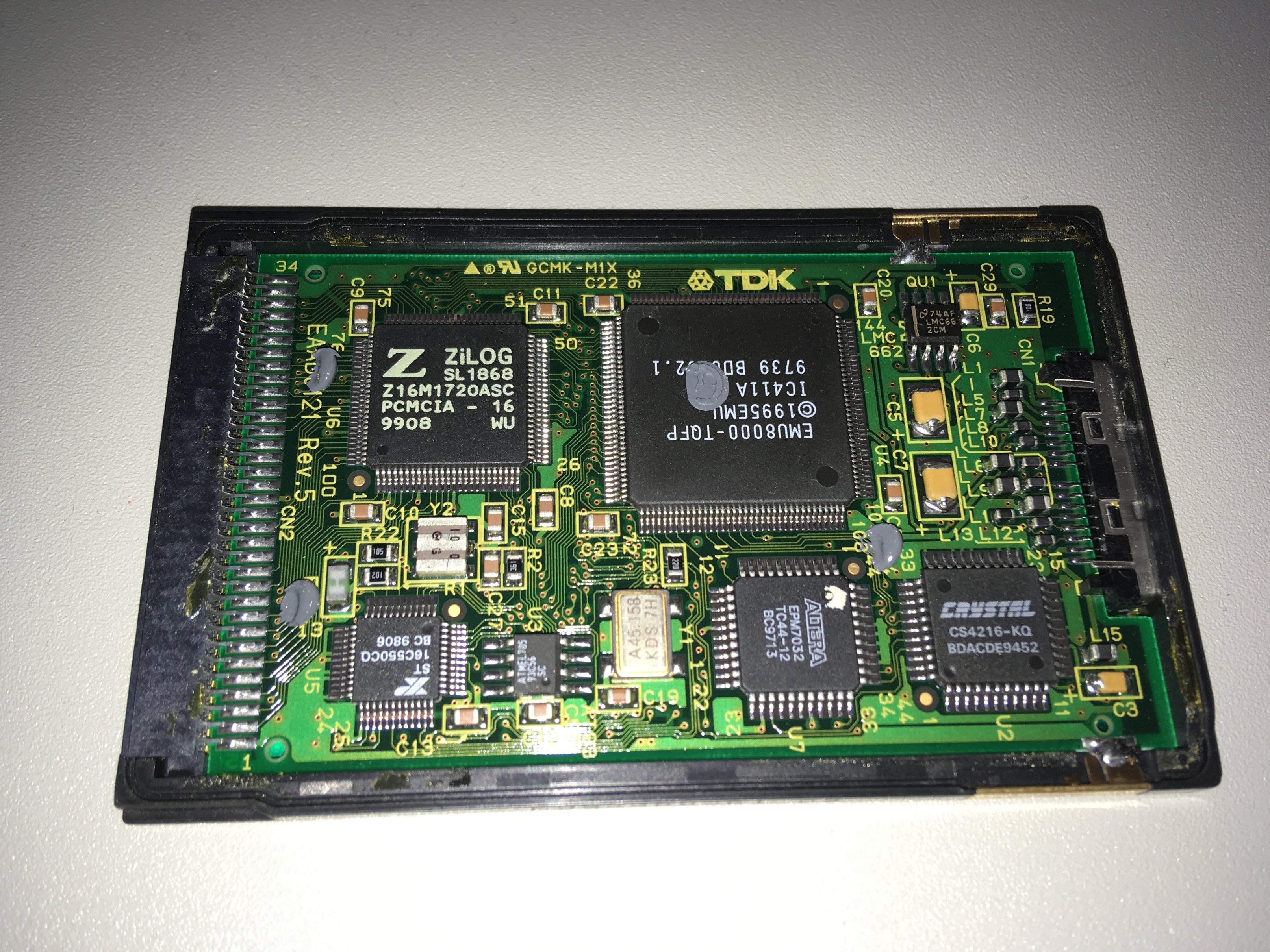 Flyingharuka@ffxiv中国鯖 on Twitter: "TDK DMC9000 (PLUS) 中身, EMU8000 在中. PCB背面、2 MバイトSampleDRAM実装 ...