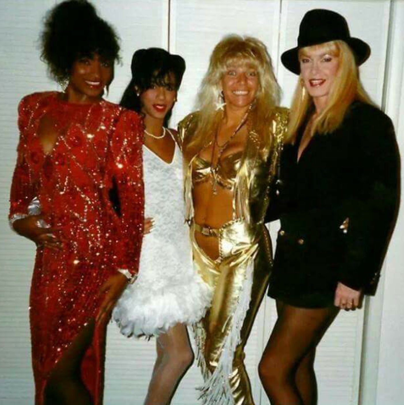 TW Pornstars - Angel Kelly. Twitter. A classic with Heather Hunter, Robin Byrd, & Porsche L. 7: ...