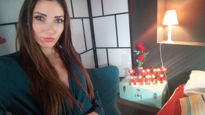 Tw Pornstars Cléa Gaultier 18 The Latest Pictures And Videos From