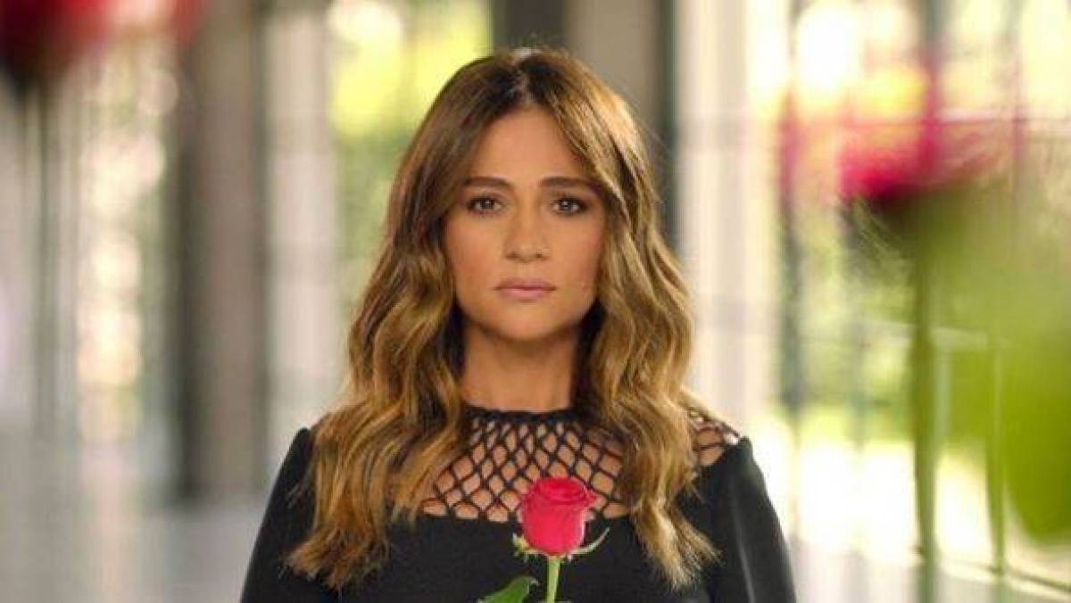 Annahar Newspaper on Twitter: "#جوليا_بطرس: "وين الملايين؟" https://t ...