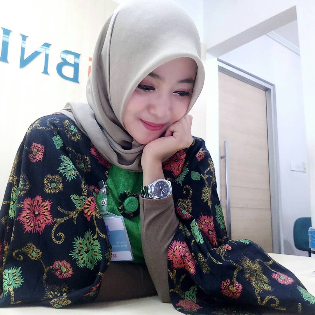 Jilbab Cantik Hot Di Twitter Jilbab Cantik Hot Di Twitter Foto