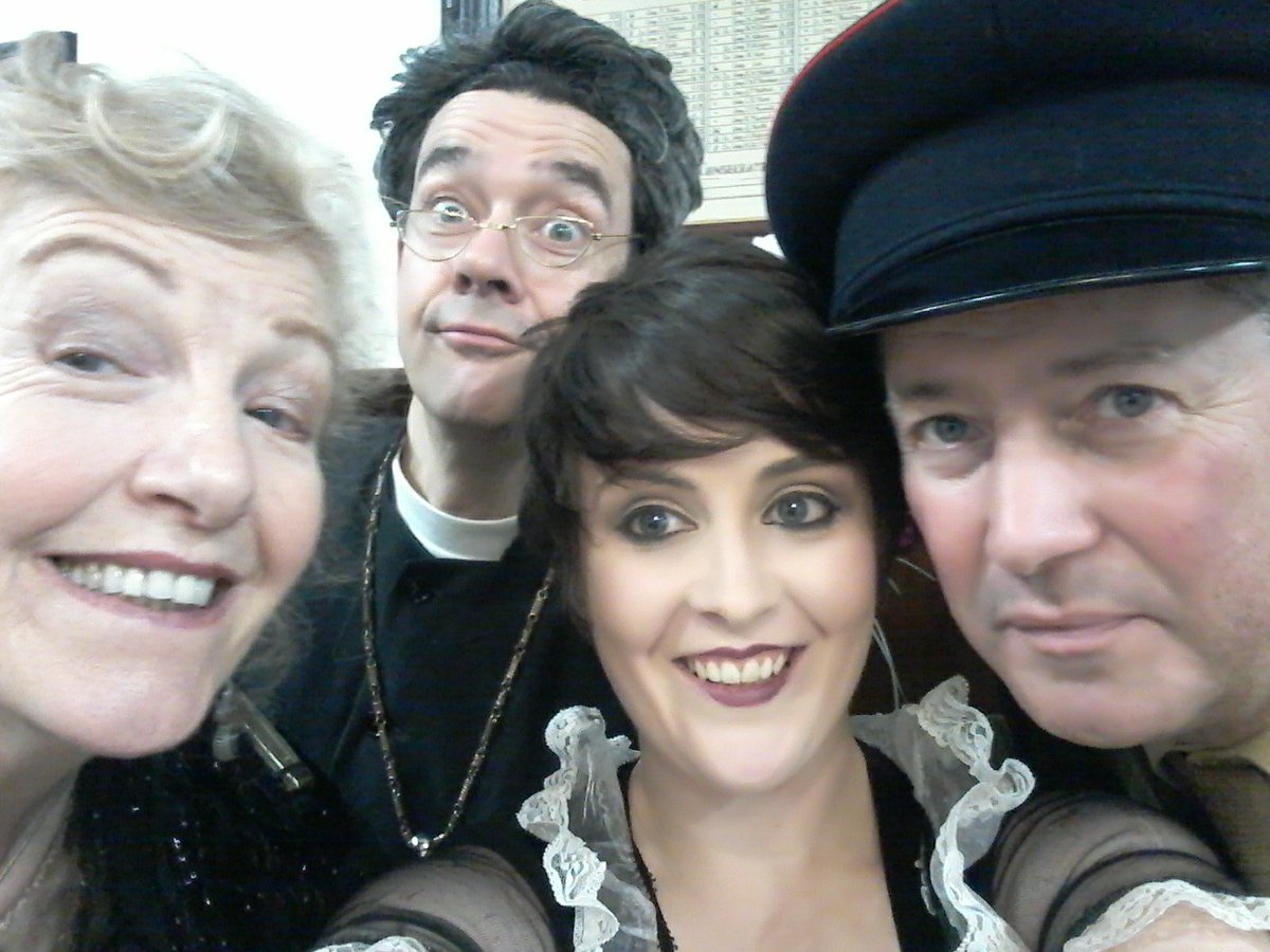 Kerry Ely's Instagram, Twitter & Facebook on IDCrawl