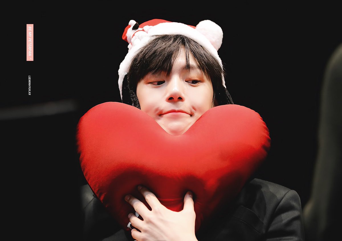 Idols With Whisker Dimples? : r/kpophelp