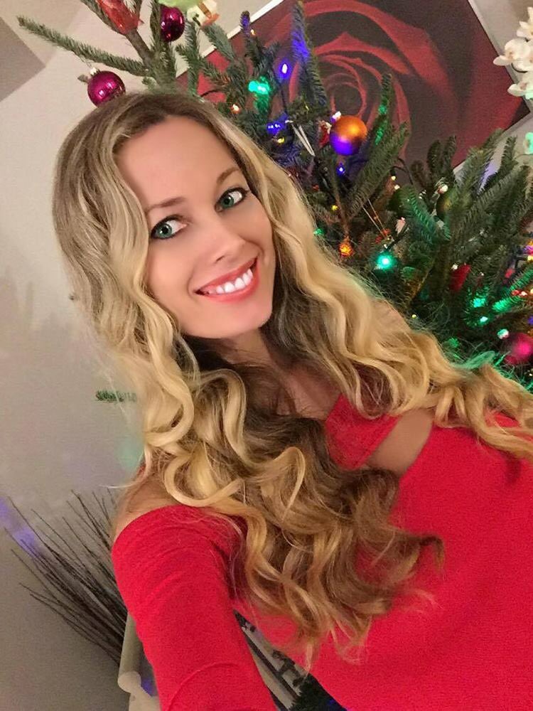 Anita Dark Gallery Anita Dark Pics Anita Dark Photos