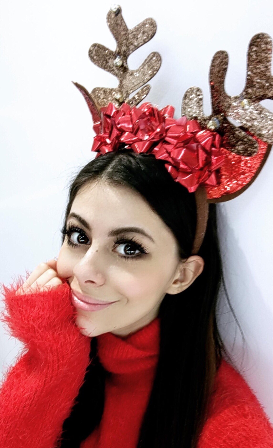 TW Pornstars - Azzy. Twitter. MERRY CHRISTMAS MY LOVES ️🎁. 7:05 PM - 25 ...