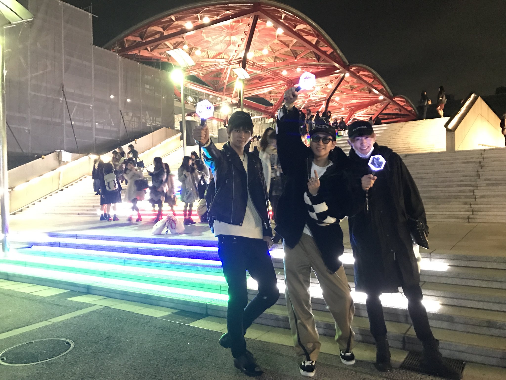 中山優貴-SOLIDEMO on Twitter: "「Da-iCE LIVE TOUR 2017 -NEXT PHASE-」幕張メッセ公演に行ってきました！！歌、ダンス、演出、どれも素敵で ...