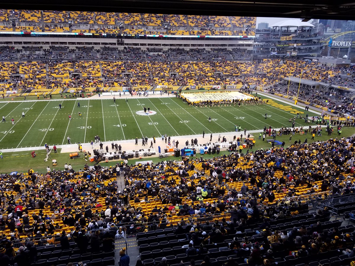 NFL Week 15 empty seats continue - can't give tickets away