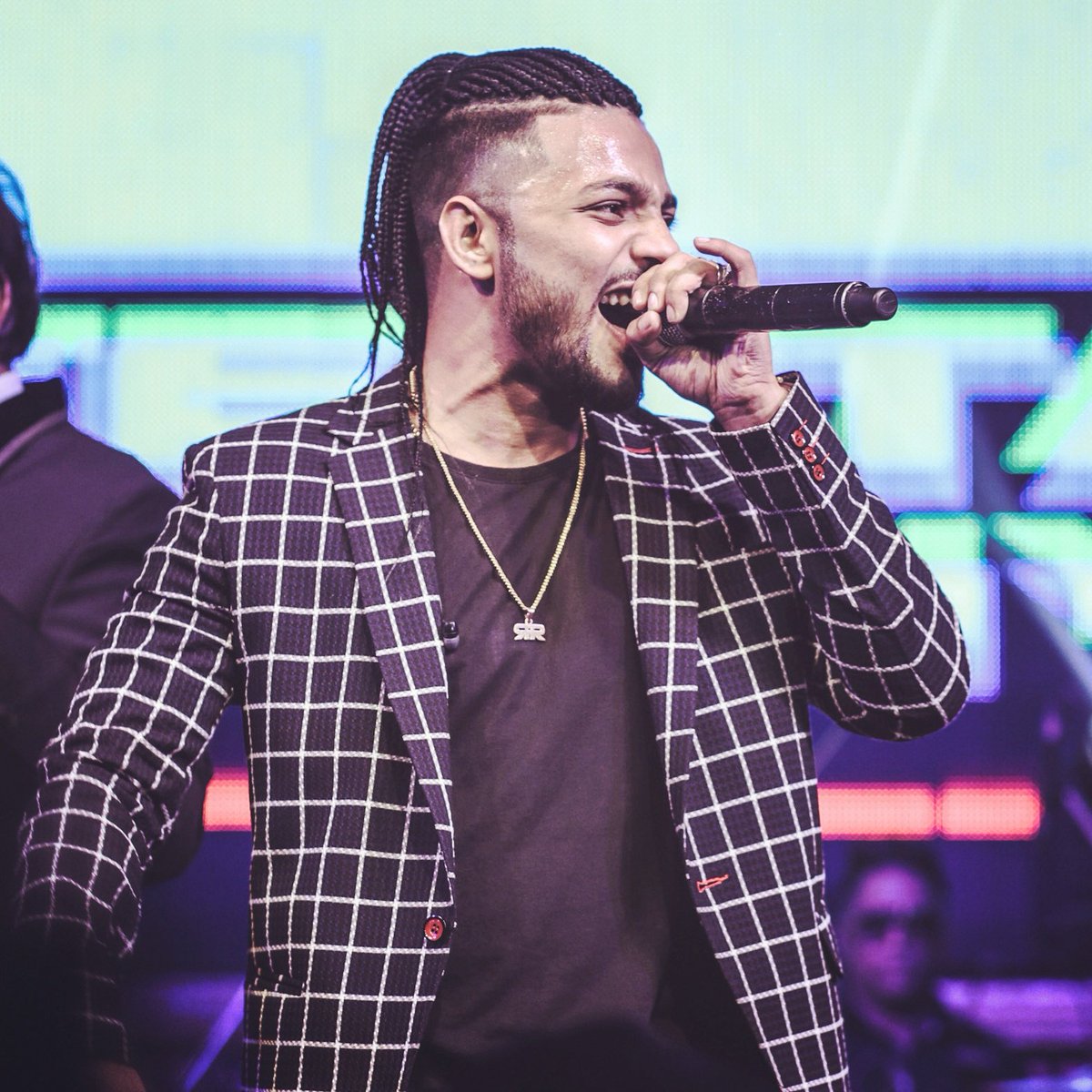 Raftaar Rapper Hairstyle