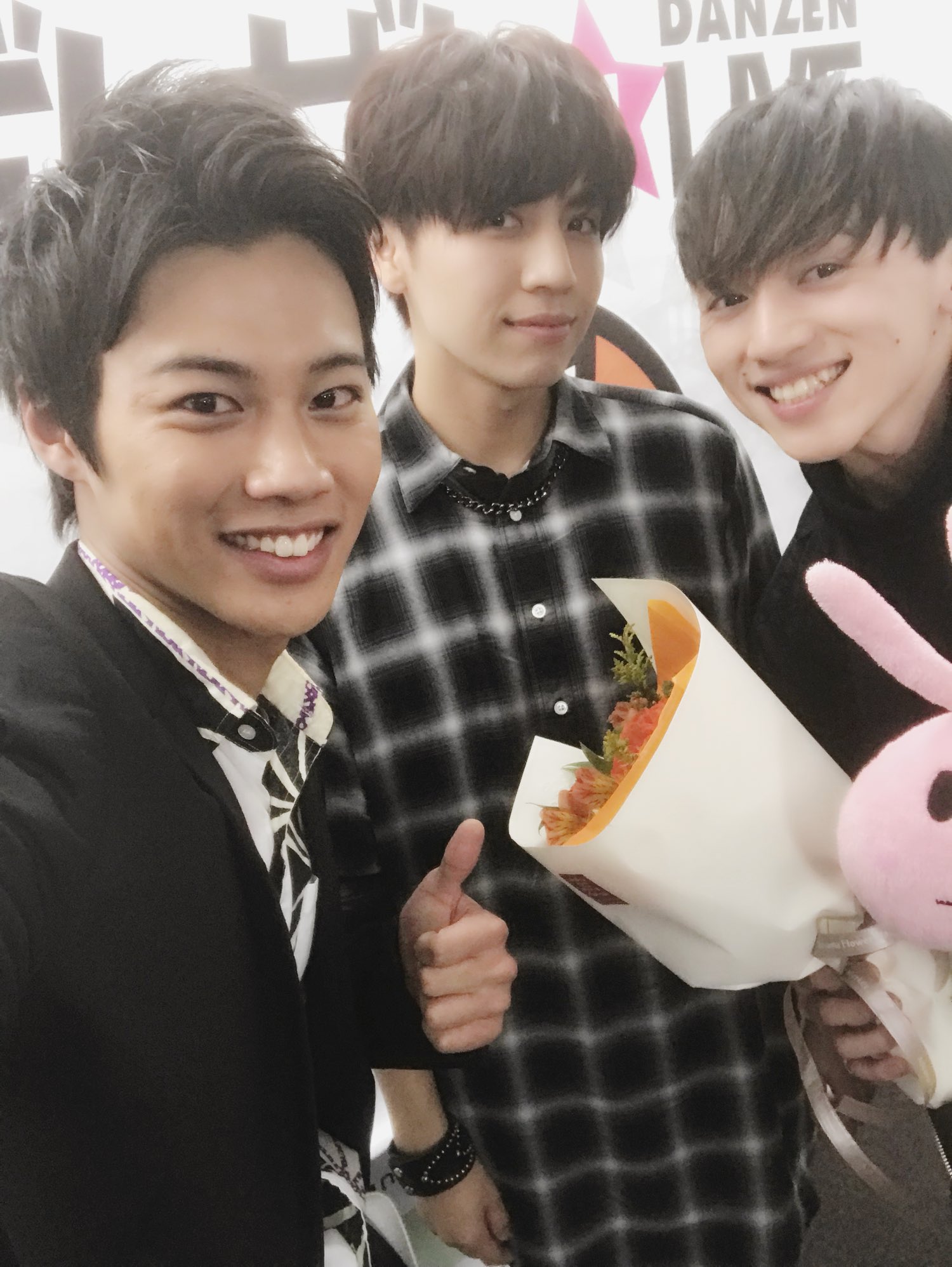 手島章斗-SOLIDEMO on Twitter: "だんぜん‼︎LIVE終わりました！ 今日もありがとうございました！ 今日で龍雅が最後でしたが やっぱり寂しいですね。 ただここからみんなも ...