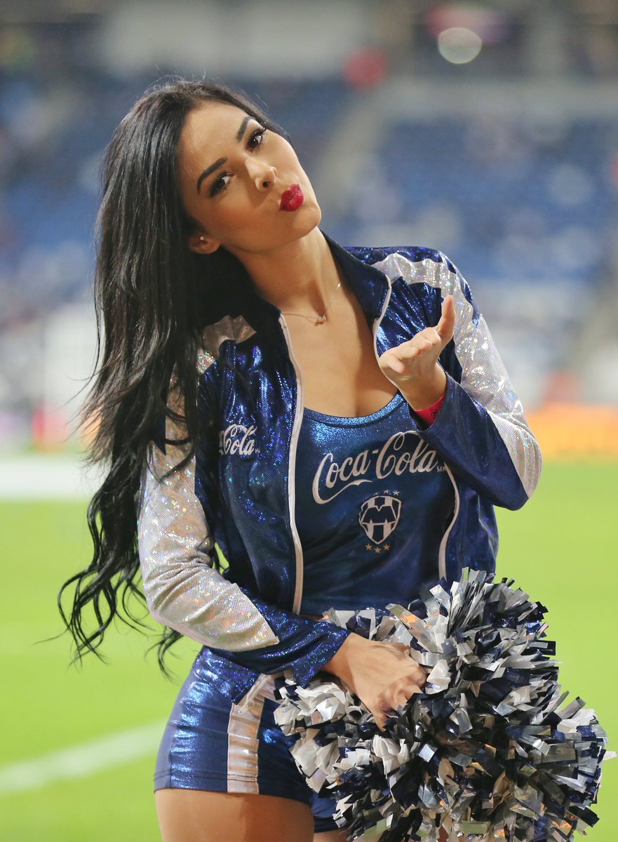 Rayaditas: Las Rayaditas apoyando a los regios, previo a la final de la ...